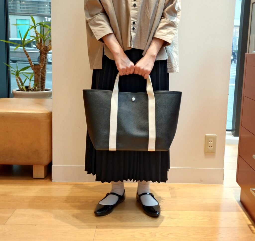 615G （スクエアトートL） | ショップニュース | VIORO（ヴィオロ）